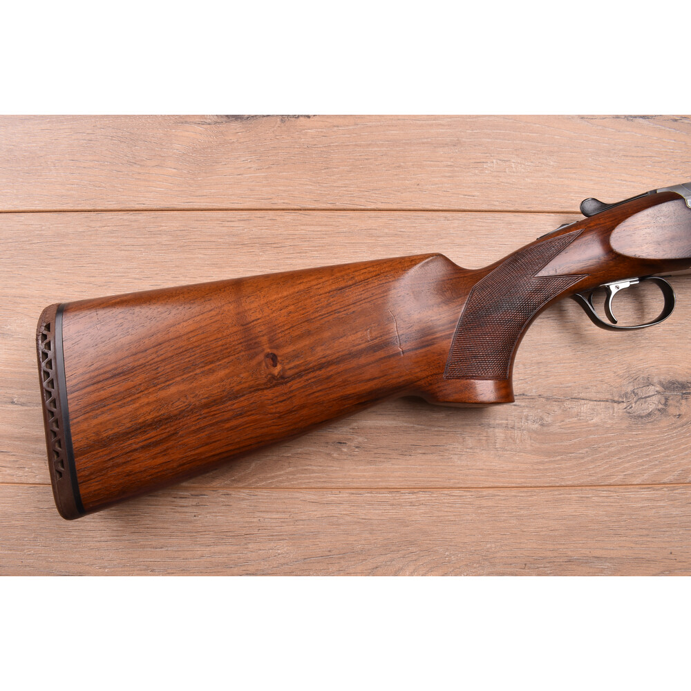 Beretta 12 gauge 682 TRAP